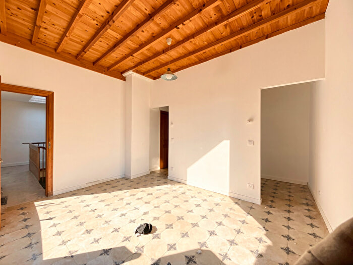 Appartement 5 pièces à vendre - Sommières