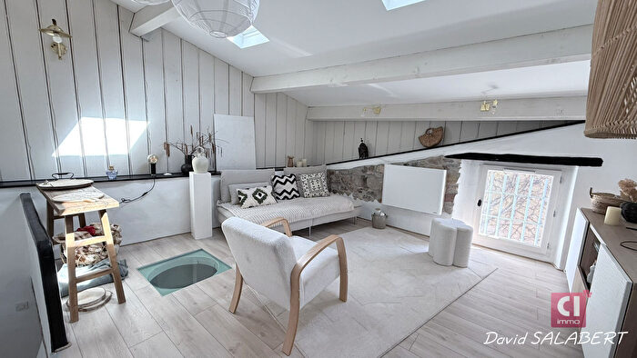 Maison à vendre - La Roquebrussanne - 4 pièces - 2 chambres