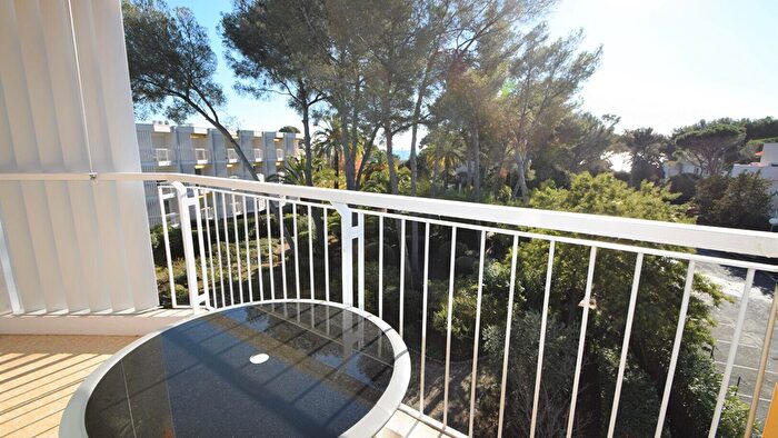 Appartement à vendre - Saint-Raphaël, Boulouris - 1 pièce