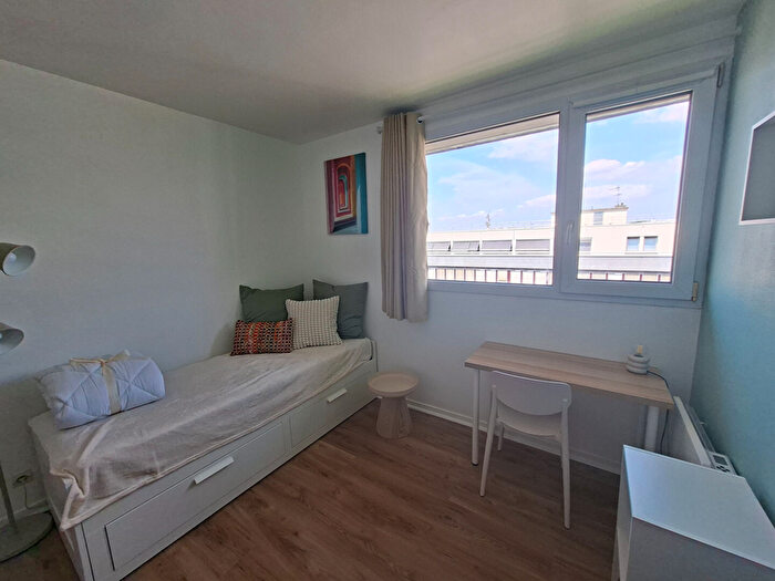Appartement 1 pièce à Quartiers Centre, Saint-Hélier, Gare, à louer