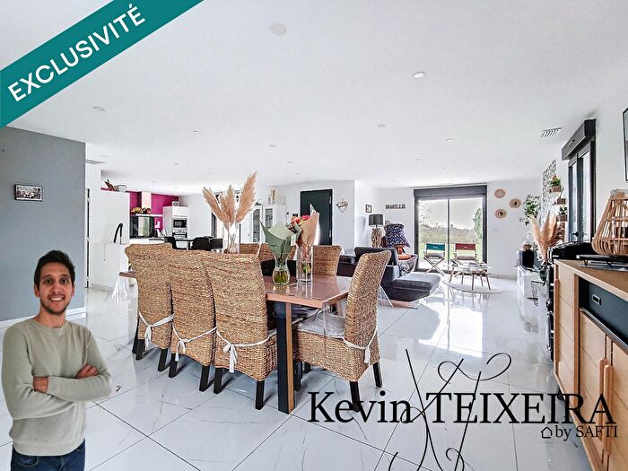 Maison à vendre - Crosmières - 6 pièces - 3 chambres