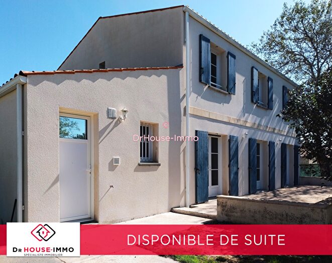Maison 7 pièces à Saint-Ouen-d'Aunis, à vendre
