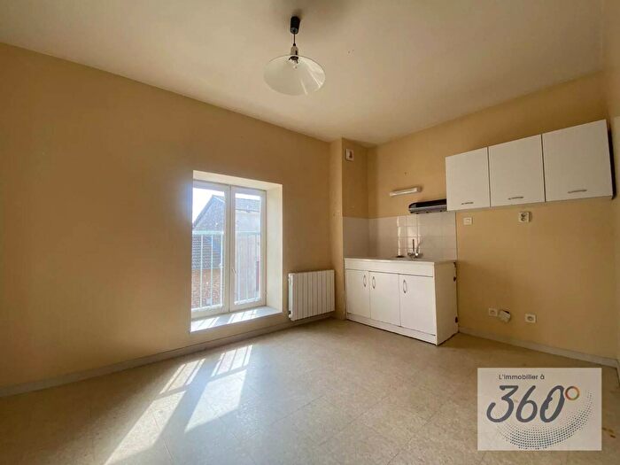 Appartement à louer - Monsols - 2 pièces - 1 chambre