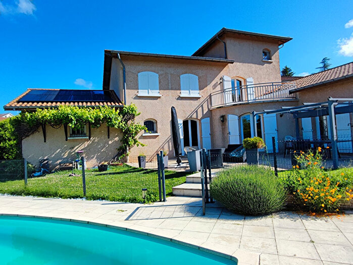 Maison à vendre - Charantonnay - 6 pièces - 4 chambres