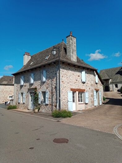 Junhac - Maison 7 pièces à vendre