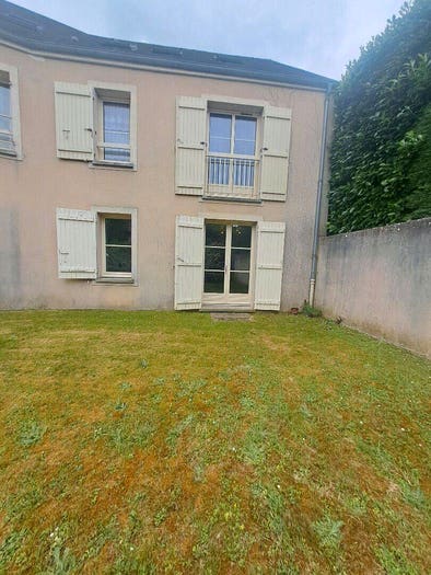Moret-Loing-et-Orvanne : Appartement 1 pièce à louer