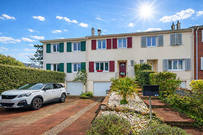 Maison à vendre - Mennecy, Verville, Bois des Mares, Charles de Gaulle - 5 pièces - 3 chambres