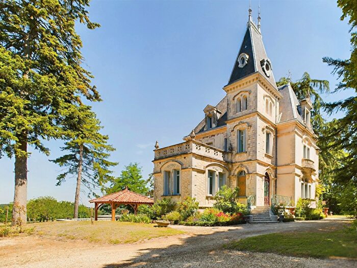 Maison 10 pièces à Laroque-Timbaut, à vendre