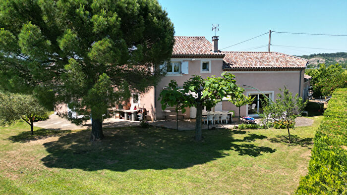 Granges-les-Beaumont - Maison 5 pièces à vendre