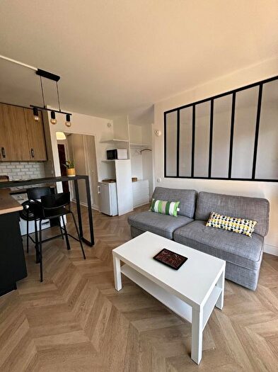 Appartement 1 pièce à louer à Bois-Colombes, Bourguignons, Gare