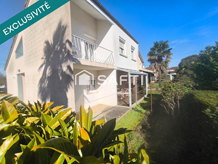 Maison à vendre - Aignan - 6 pièces - 3 chambres