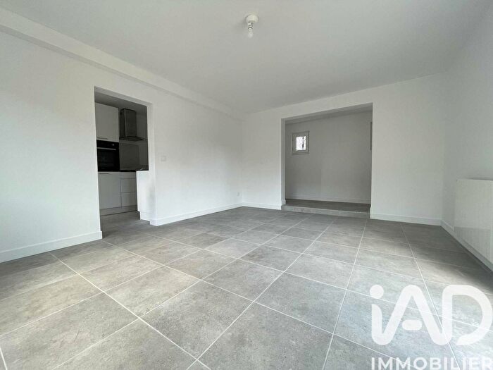 Maison à louer - Ormes - 3 pièces - 2 chambres