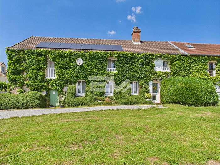 Maison 8 pièces à Vézilly, à vendre