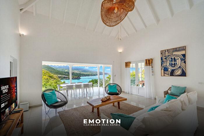 Maison 6 pièces à Bouillante, à vendre
