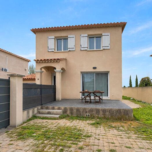 Rochefort-du-Gard : Maison 4 pièces à vendre