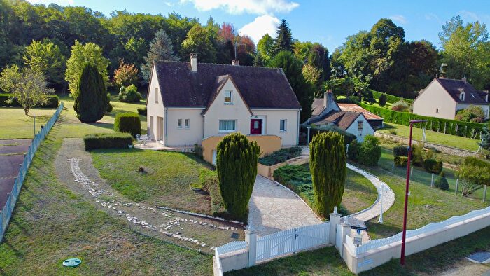 Briosne-lès-Sables : Maison 6 pièces à vendre