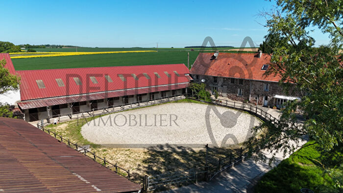 Maison à vendre - Bassevelle - 11 pièces - 6 chambres