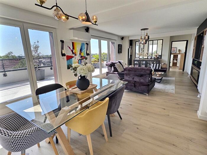 Angers, Monplaisir - Appartement 5 pièces à vendre
