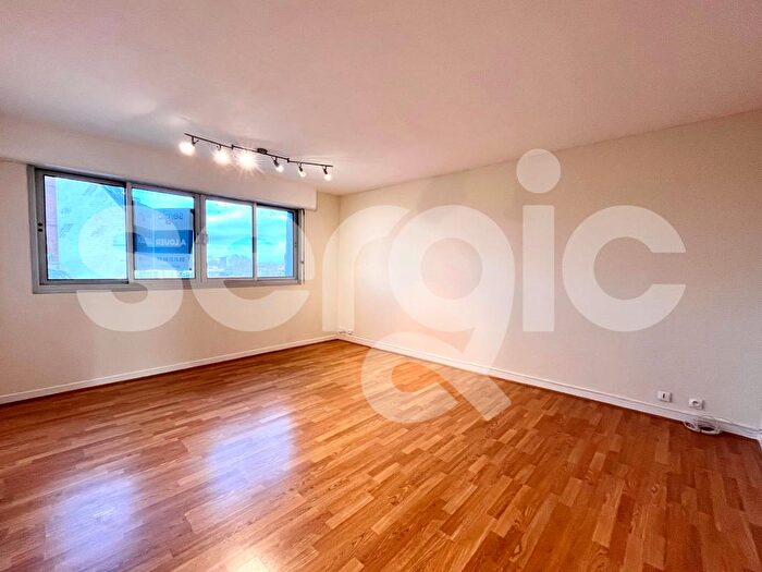 Appartement à louer - Arras, Centre-ville - 3 pièces - 2 chambres