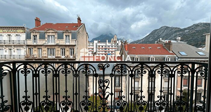 Appartement à vendre - Grenoble, Gare - 3 pièces - 2 chambres