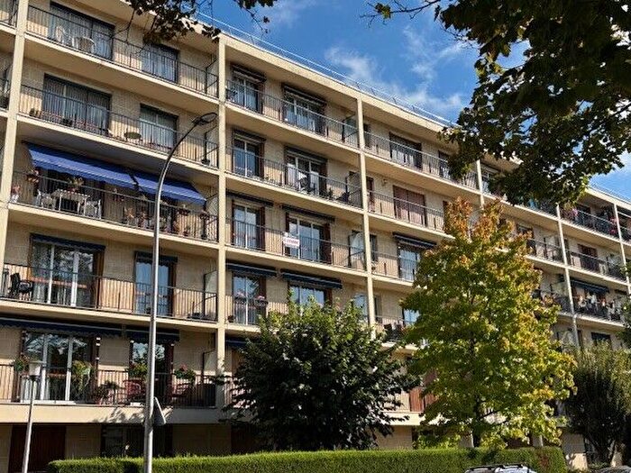 Appartement à vendre - Eaubonne - 3 pièces - 2 chambres