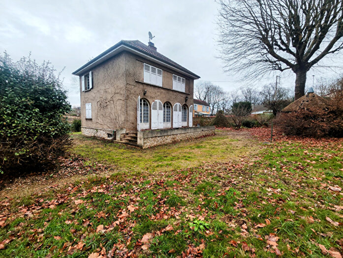 Maison 6 pièces à Le Mée-sur-Seine, Le Village, à vendre