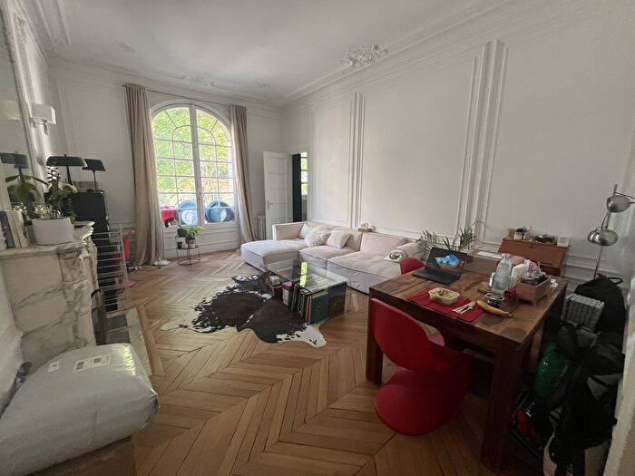 Appartement à vendre - Paris e , Dauphine - 2 pièces - 1 chambre