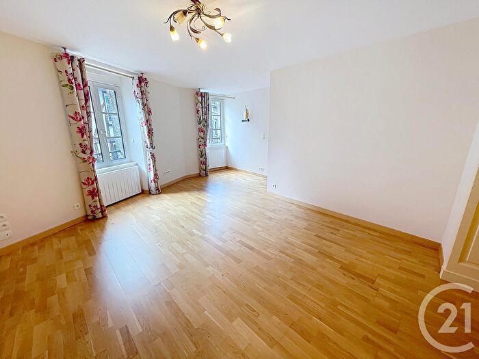 Dinan : Appartement 4 pièces à vendre