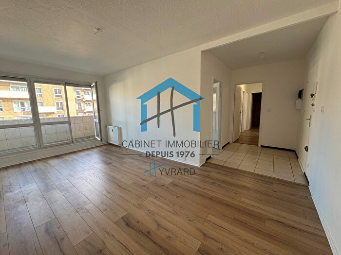 Saint-Chamond, La Valette, Croix Berthaud, Saint-Martin : Appartement 3 pièces à vendre