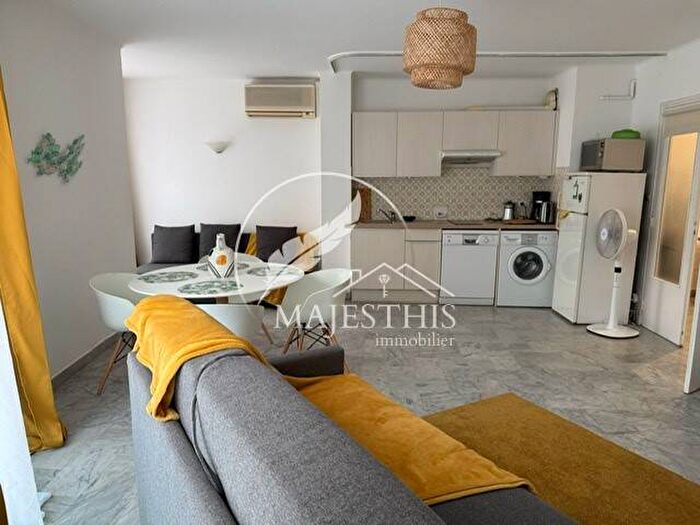 Appartement à louer - Hyères - 1 pièce