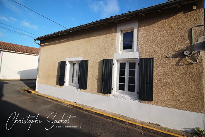 Maison à vendre - Mauzé-sur-le-Mignon - 4 pièces - 2 chambres