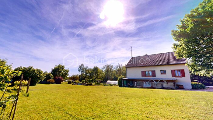 Maison 6 pièces à Auvilliers-en-Gâtinais, à vendre