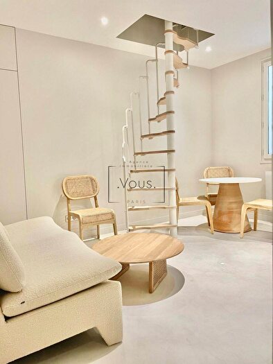 Appartement 2 pièces à Belleville-Saint Maur, Paris 11ème arrondissement, à louer