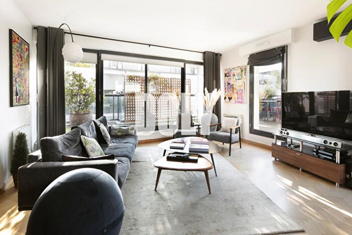 Appartement à vendre - Paris e , Citroën, Boucicaut - 5 pièces - 4 chambres