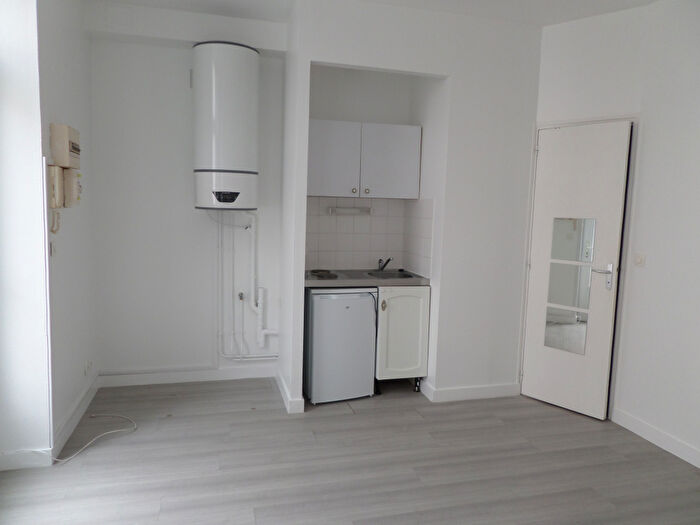 Reims, Clairmarais, Charles Arnould - Appartement 1 pièce à louer