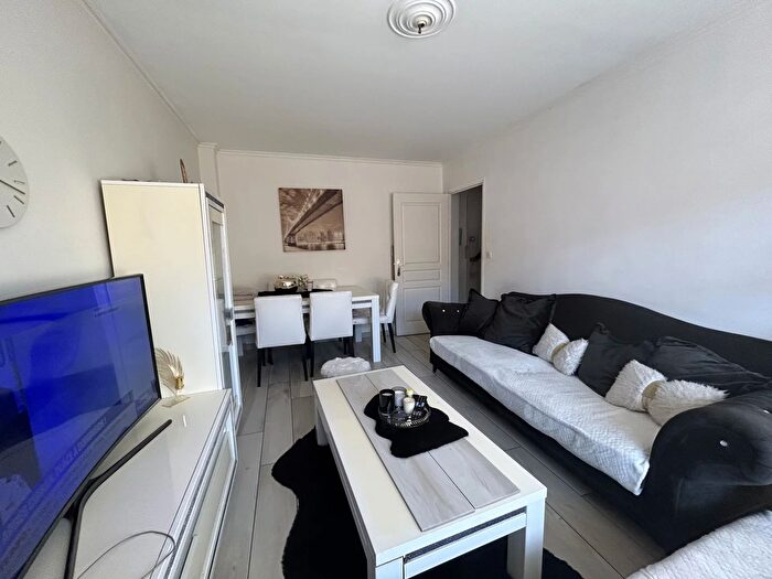 Appartement à vendre - Saint-Laurent-du-Var, Centre-ville, Rascas, Notre-Dame, Condamines - 3 pièces - 2 chambres