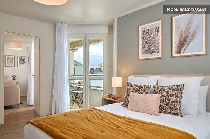 Appartement à louer - Centre Ville-Fenet-Petit Puy, Saumur - 2 pièces - 1 chambre