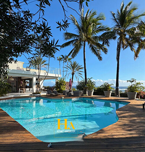 Maison à vendre - Saint-Paul, Saline les Bains - 8 pièces - 7 chambres