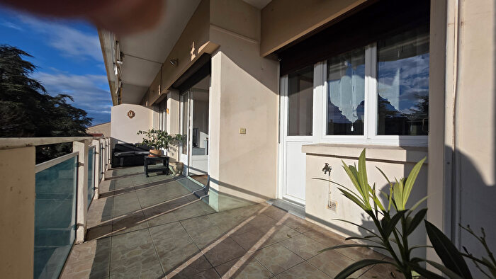 Appartement à vendre - Valence, Valensolles - 3 pièces - 1 chambre