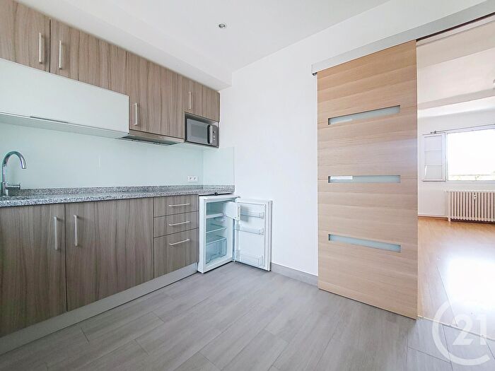 Appartement à louer - Rouen, Pasteur - 1 pièce