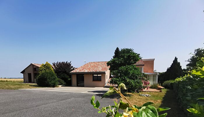 Maison à vendre - Pompertuzat - 7 pièces - 6 chambres