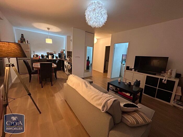 Appartement à louer - Quimper, Kerfeunteun, Cuzon - 2 pièces - 1 chambre