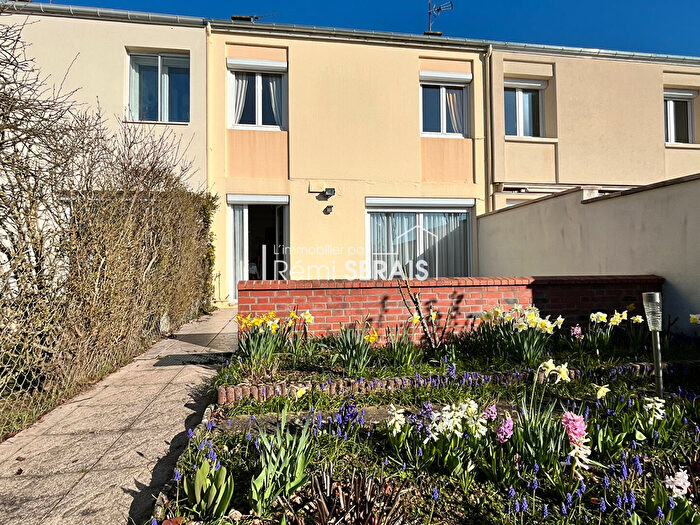 Maison à vendre - Argentan, Est - 5 pièces - 4 chambres