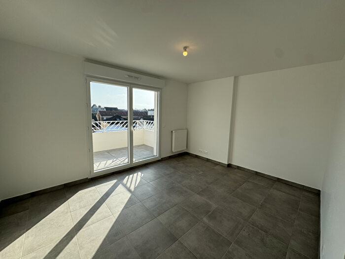 Appartement à louer - Montereau-Fault-Yonne, Ville basse - 1 pièce