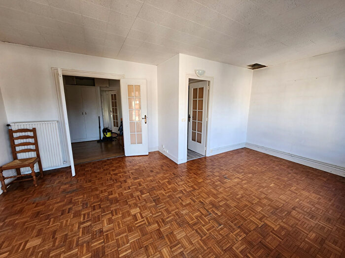 Appartement 4 pièces à vendre - Villemomble, Centre-ville, Orangerie
