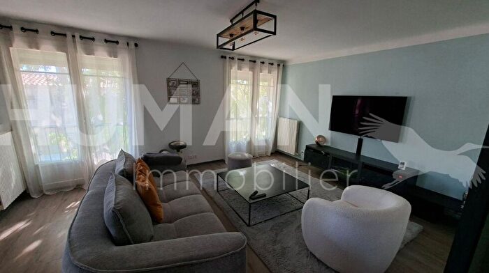Salon-de-Provence : Appartement 3 pièces à vendre
