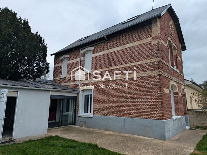 Maison à vendre - Saint-Quentin, Europe, Rémicourt - 6 pièces - 4 chambres
