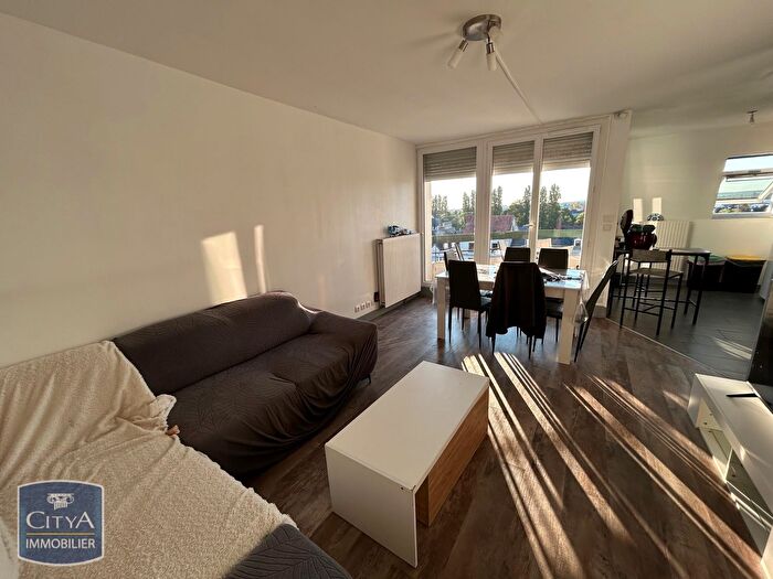 Appartement à vendre - Châtellerault, Centre-ville - 3 pièces - 2 chambres