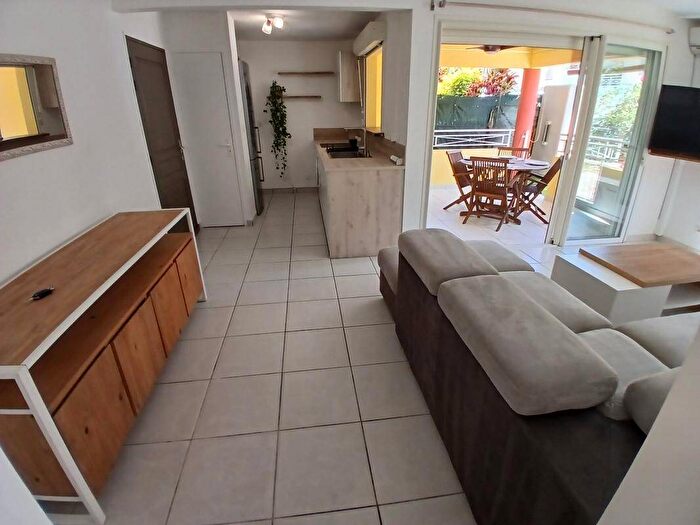 Appartement à louer - Ducos - 2 pièces - 1 chambre