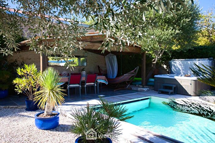 Maison 5 pièces à vendre - Nieul-sur-Mer